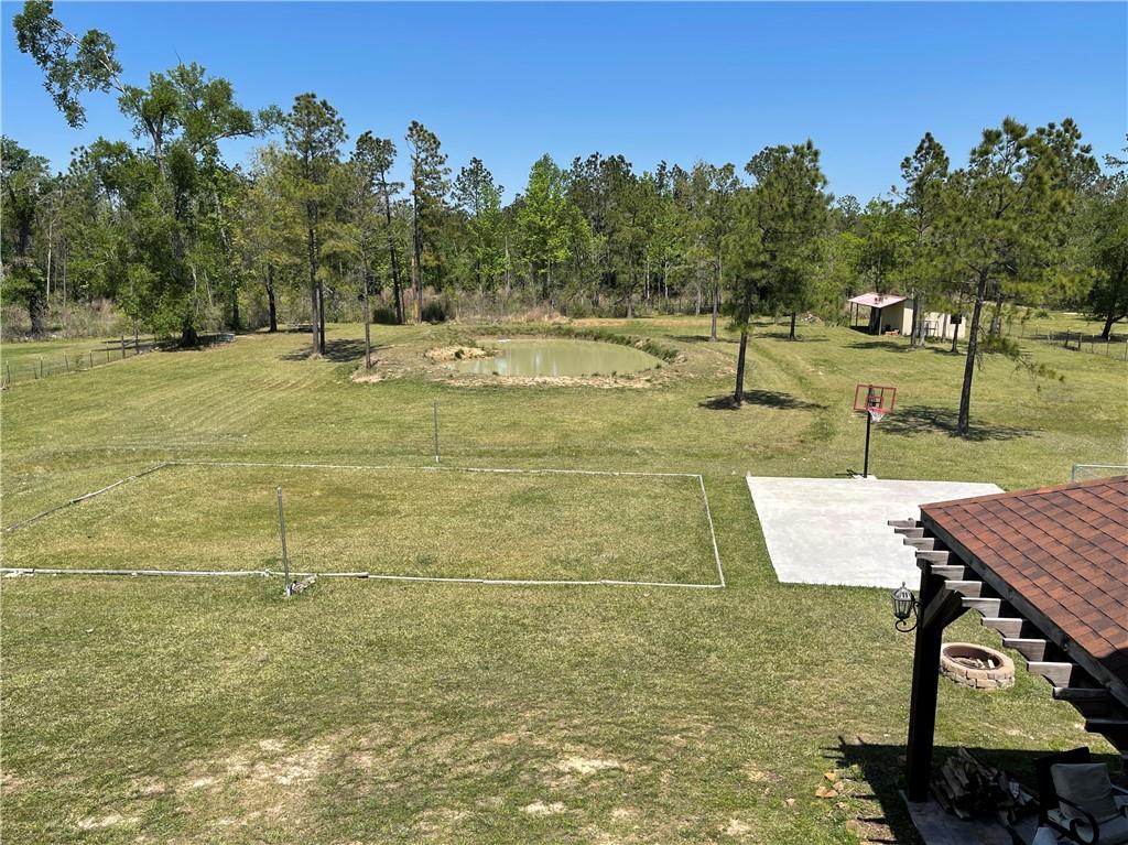 188 High Hope Rd, Sulphur, LA 70663