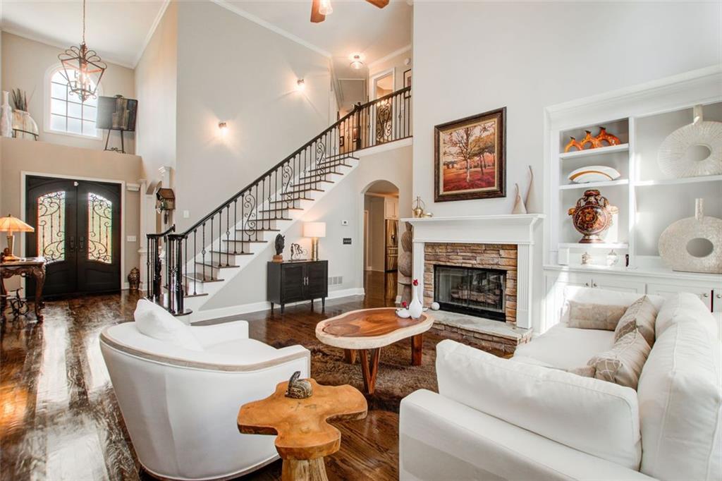 422 Lake Point Trace, Canton, GA 30114