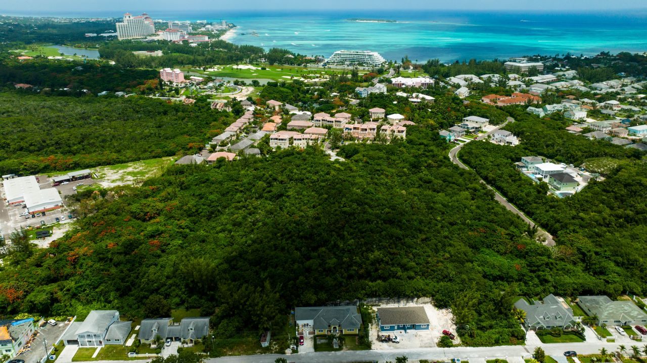 Prospect Ridge Road, Nassau, New Providence, The Bahamas