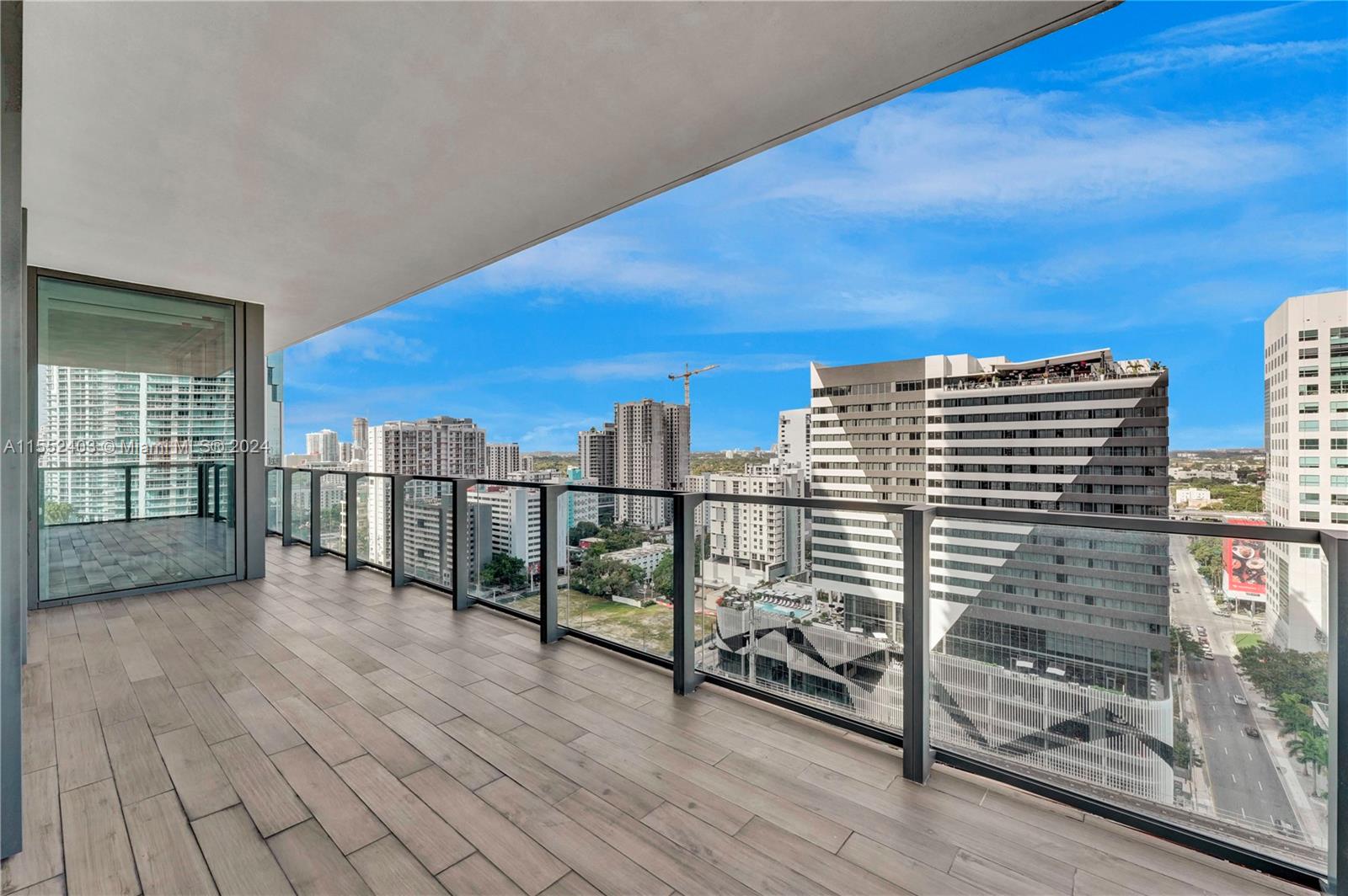 88 SW 7th St, Miami, FL 33130