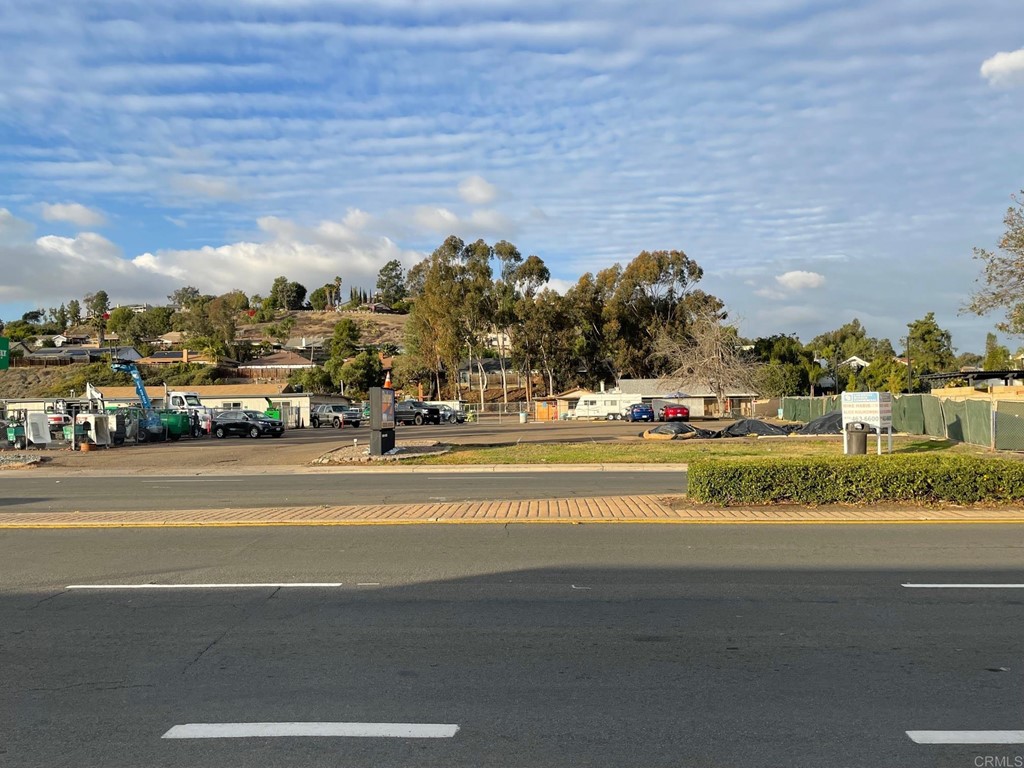 13056 Poway Rd, Poway, CA 92064