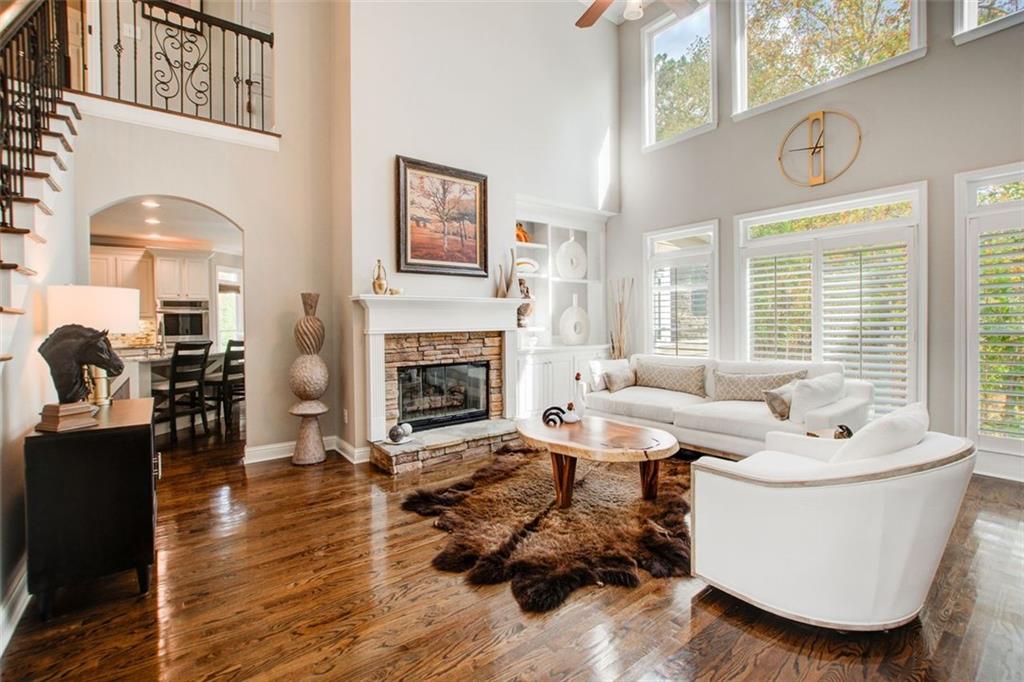 422 Lake Point Trace, Canton, GA 30114